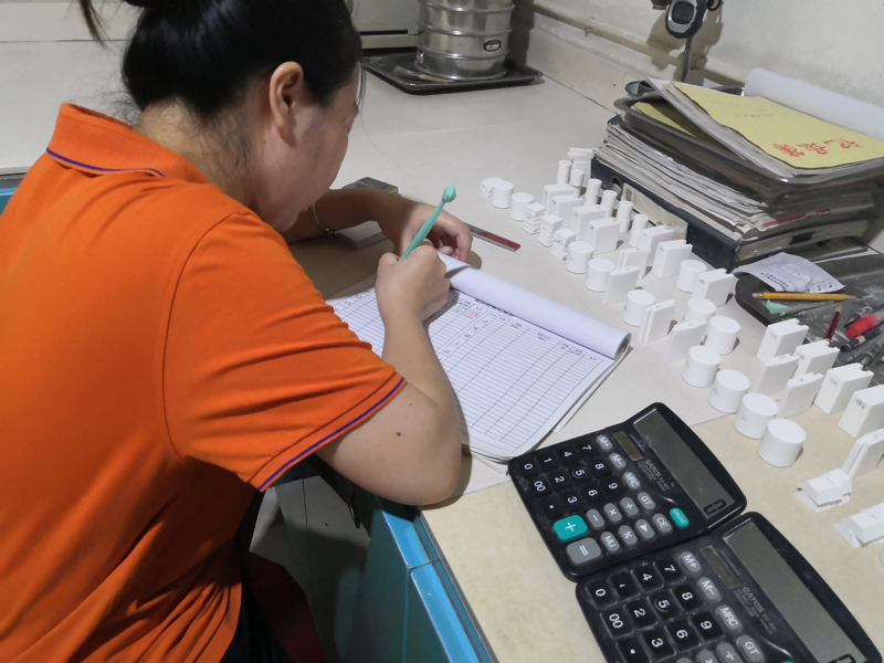 R And D հնարավորություններ Pingxiang Chemshun Ceramics Co Ltd